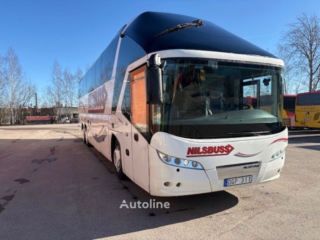 Neoplan Starliner C P11 turistički autobus
