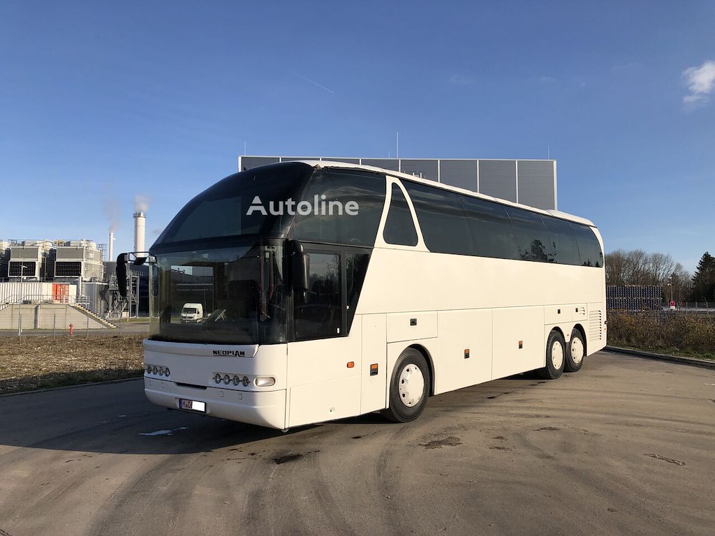 Neoplan Starliner N516 / MAN-MOTOR turistički autobus