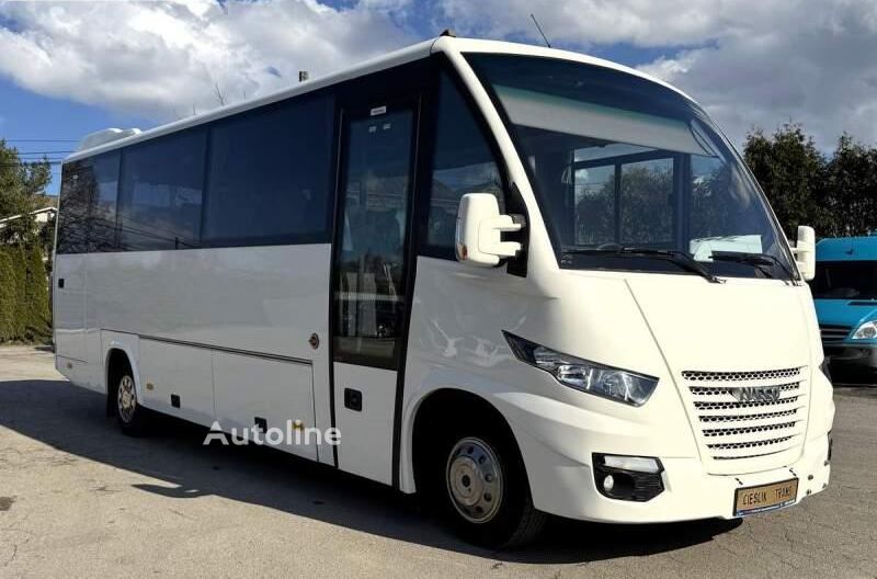 IVECO Rapido turistički autobus