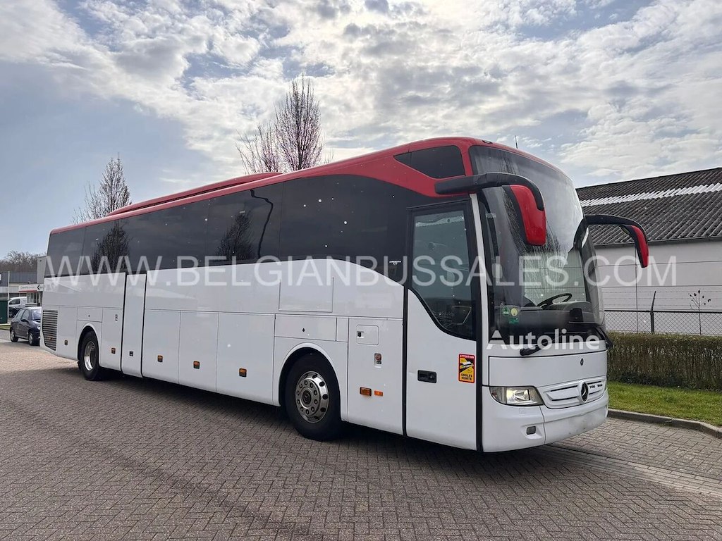 Mercedes-Benz Tourismo RHD-M 2A turistički autobus