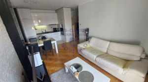 Prodajem Stan-Apartman, Novi Sad