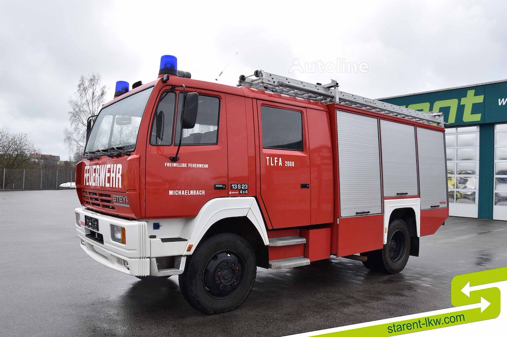 Steyr 13S23 4x4 Feuerwehrauto, 2.000 Liter Wassertank, Hochdruckpumpe vatrogasno vozilo