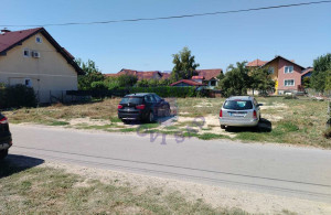 Fantastičan građevinski plac na izlazu iz Novog sada prema Vetrniku.