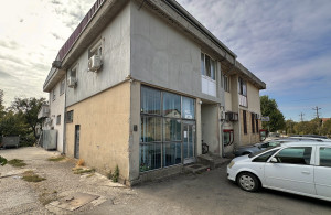 Poslovni prostor 42m2,Lipar-Kula