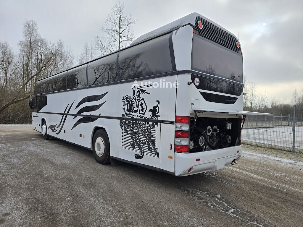 Mercedes-Benz V8 su dviem turbinom 280 kw motor za autobusa