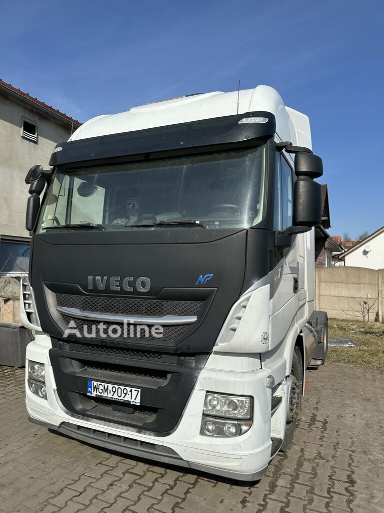 IVECO Stralis 460 tegljač