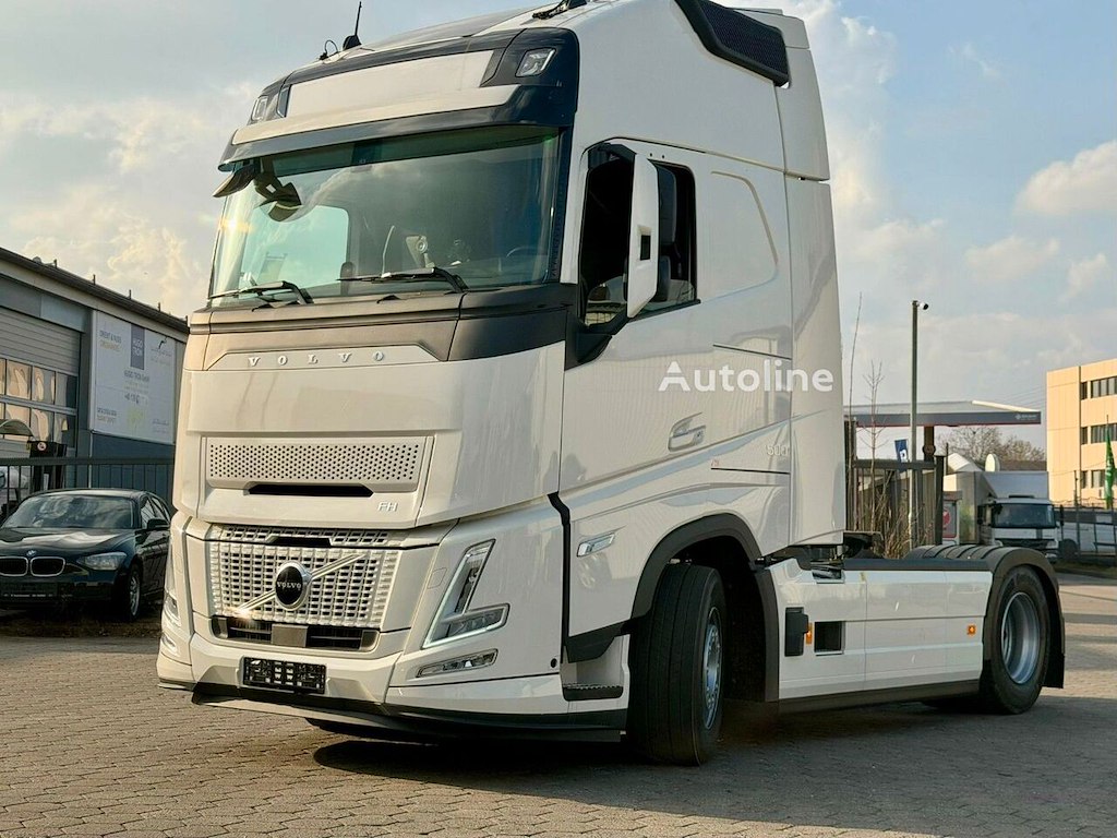Novi Volvo FH 500 +AREO tegljač