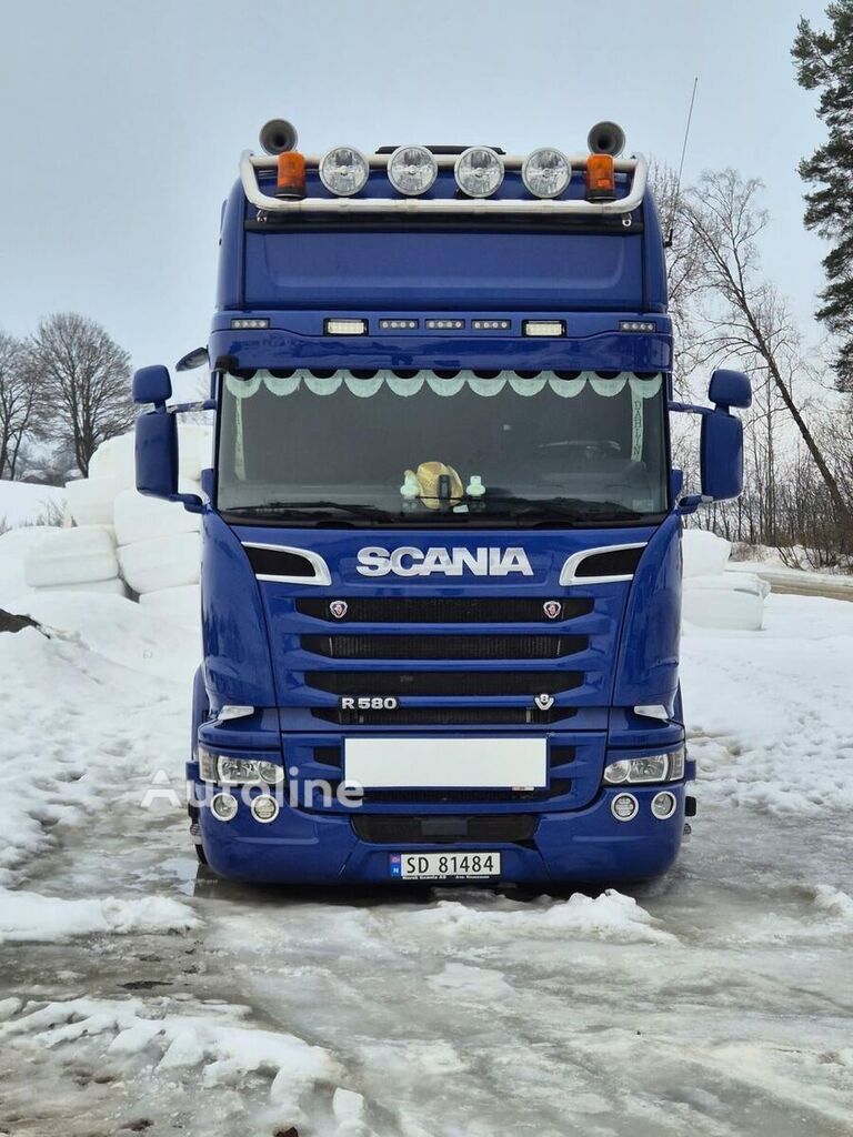 Prodaje se Scania R 580 tegljač na aukciji