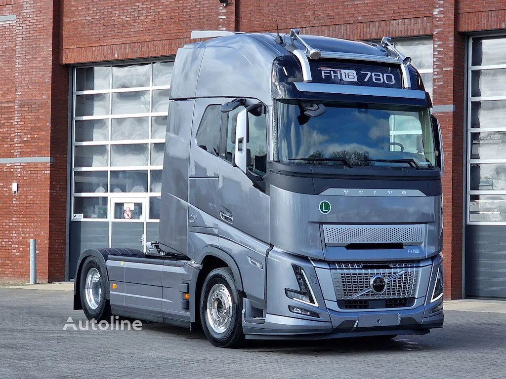 Novi Volvo FH 16 780 XXL - Full spec - retarder - full air - 60 ton - 2 tan tegljač