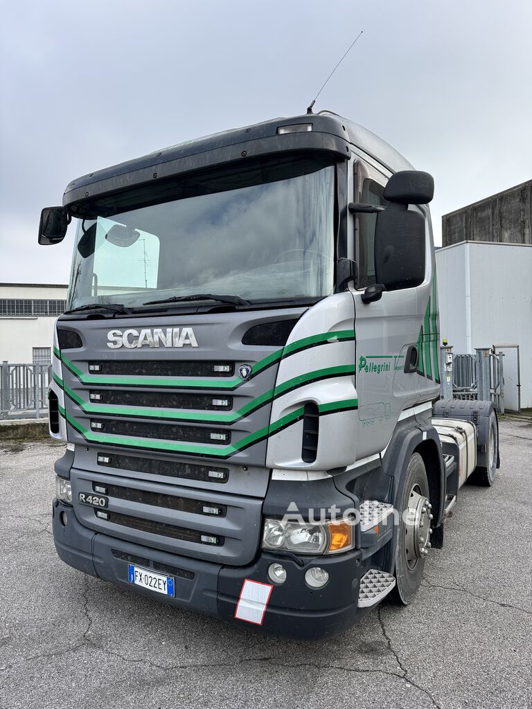 Scania R420 tegljač