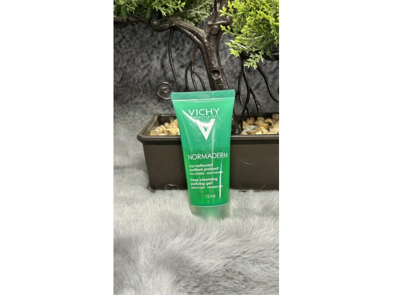 Vichy Normaderm Deep Cleansing Purifying Gel