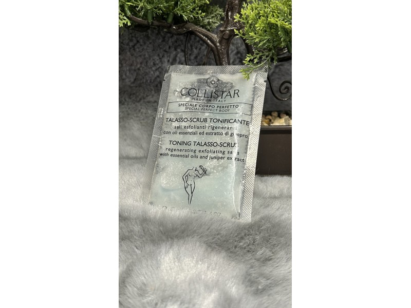 Collistar Toning Talasso Scrub.