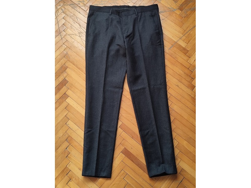 Brutalne BOSS Genesis slim fit pantalone 100% dev VUNA