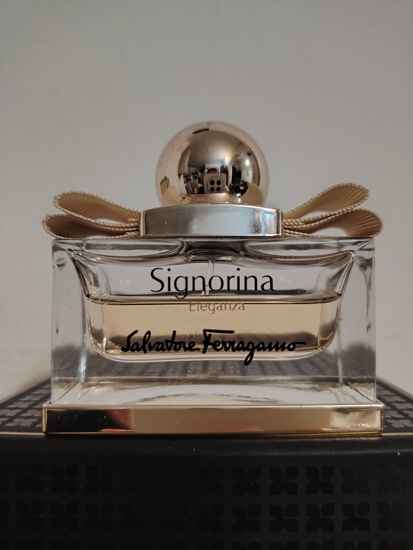 Signorina Eleganza Salvatore Ferragamo