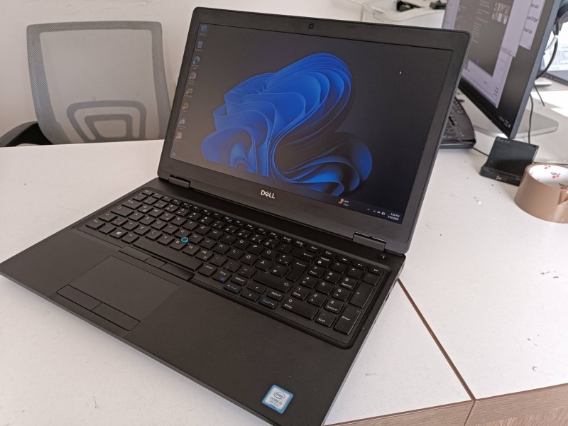 Dell latitude 5590 i5 7300u 8gb 256gb nvme