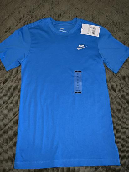 NIKE Sportswear Club Tee T-shirt vel. XS NOVO