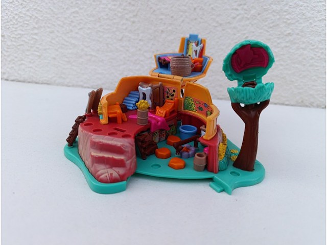 Polly Pocket Disney Pocahontas House iz 90ih