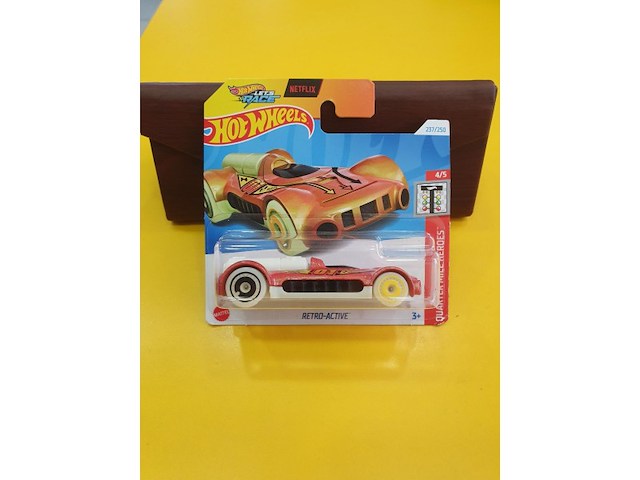 Hot wheels auto retro active