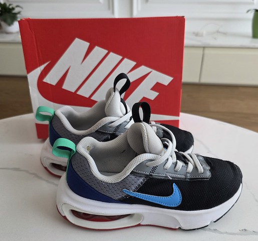 Nike patike za decake 33 broj (20,5cm)