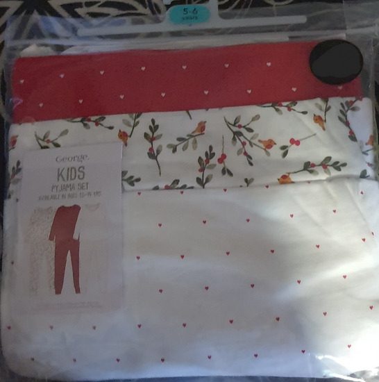 George pidzame, 2kom.