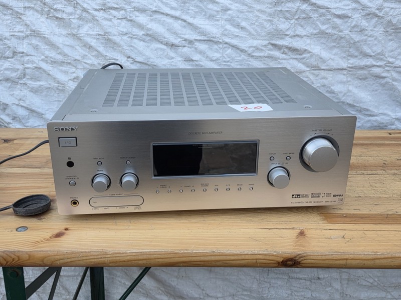 kvalitetan Sony STR-DB790 AV receiver