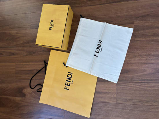 Fendi set duzt bag, kesa i kutija ORIGINAL