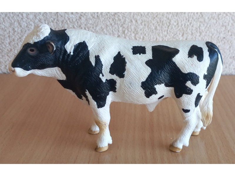 Schleich Holstein bull