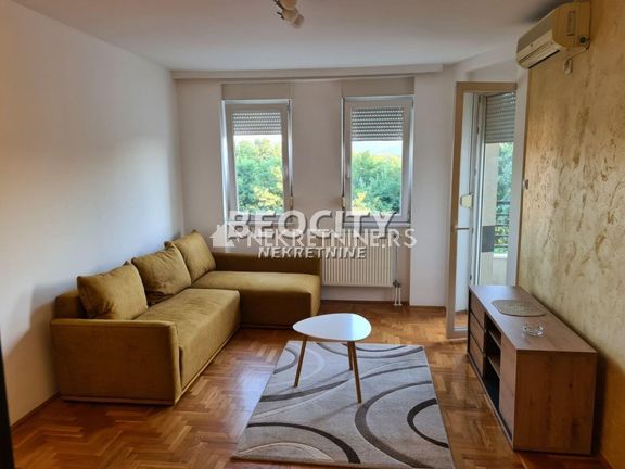 Novi Sad, Bulevar patrijarha Pavla, Bulevar Patrijarha Pavla, 2.0, 38m2, 300EUR