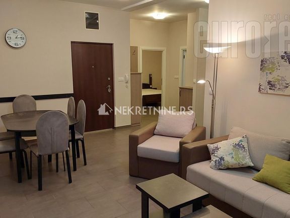 #37055, Izdavanje, Stan, CENTAR, 680 EUR