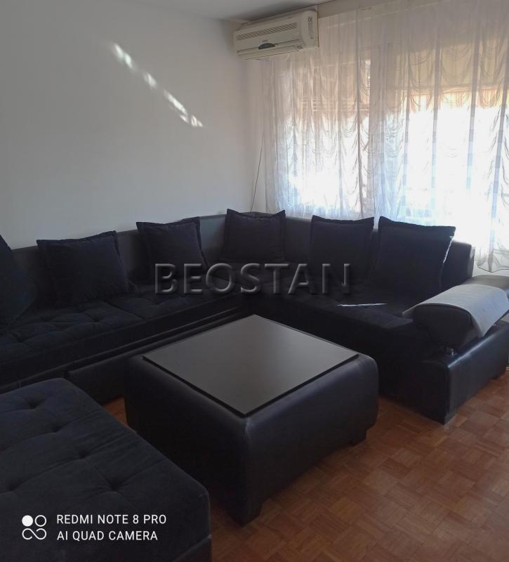 Novi Beograd - Blok 19a #66610
550 €