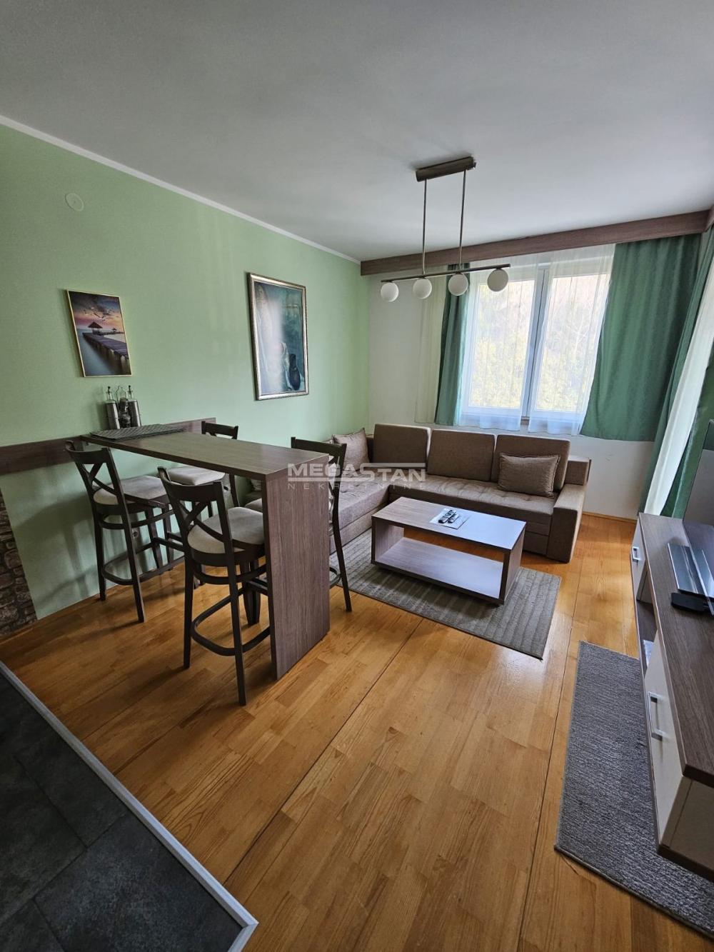 Kopaonik, Brzeće, lux apartman
75.000 €