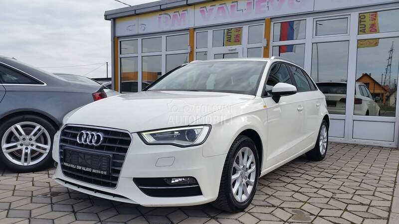 Audi A3 1.6TDI SPORTBACK/LED