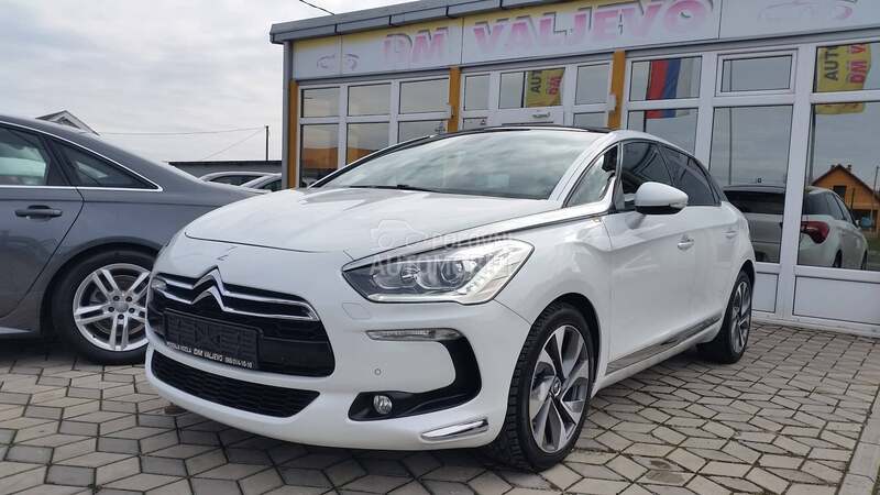 Citroen DS5 2.0 SPORT CHIC / FUL