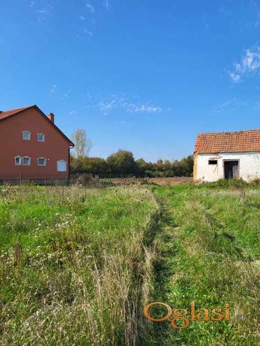 Redkost - Kuca sa njivom - Donji Dobrić