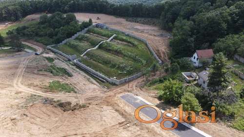 Vrdnik plac gradj. zemljište 45ari u elitnoj zoni Nove Banje HITNO!