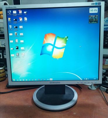 Monitor (88) Samsung 940N