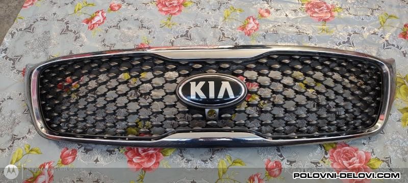 Kia Sorento 86352-C5020 Karoserija