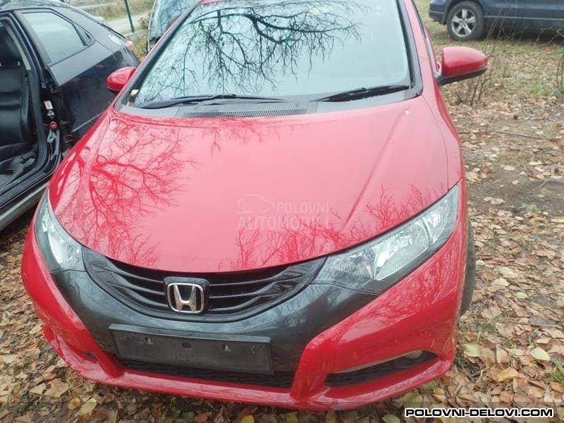 Honda Civic 1.6 Dtec Kompletan Auto U Delovima