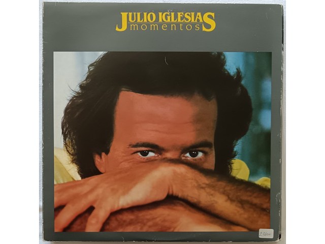 JULIO  IGLESIAS  -  MOMENTOS