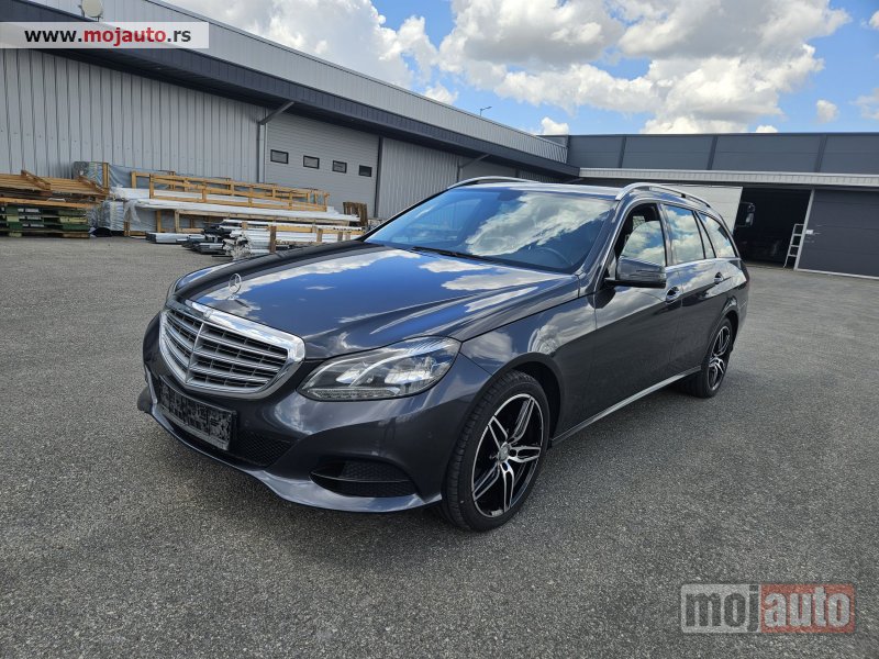 Mercedes E 200 Na ime kupca