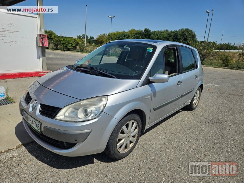 Renault Scenic stranac