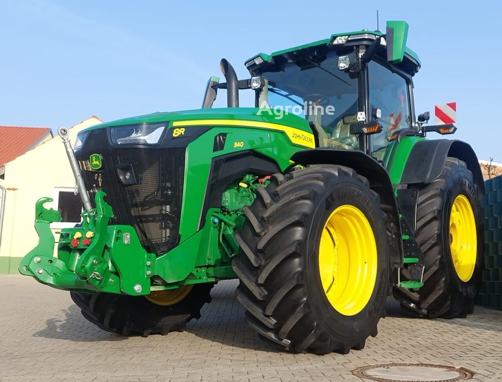 John Deere R8 340 traktor točkaš