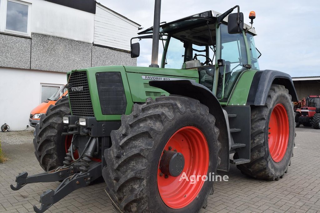 Fendt Favorit 822 traktor točkaš