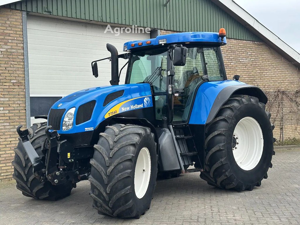 New Holland T7540 traktor točkaš