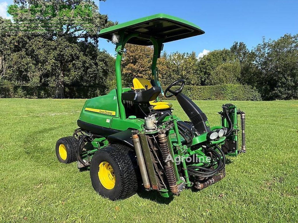 John Deere 7700a traktor točkaš