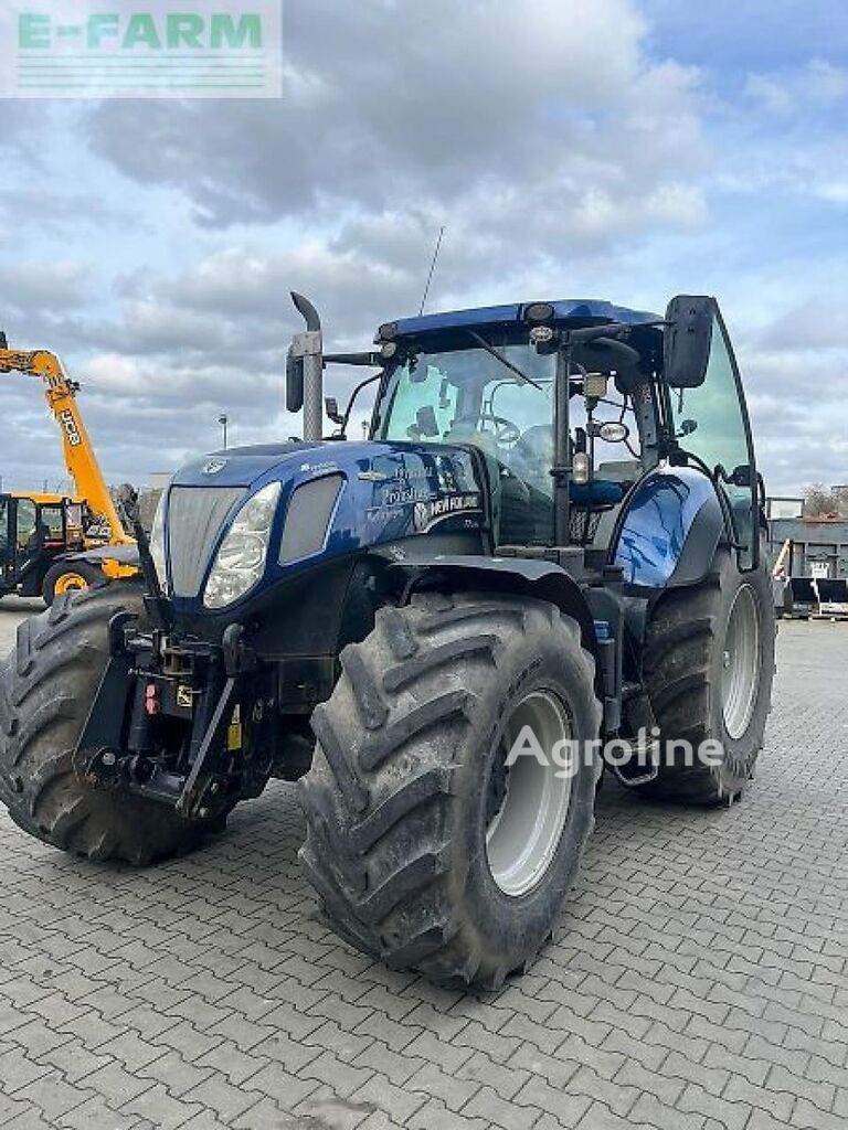 New Holland t7.270 ac traktor točkaš