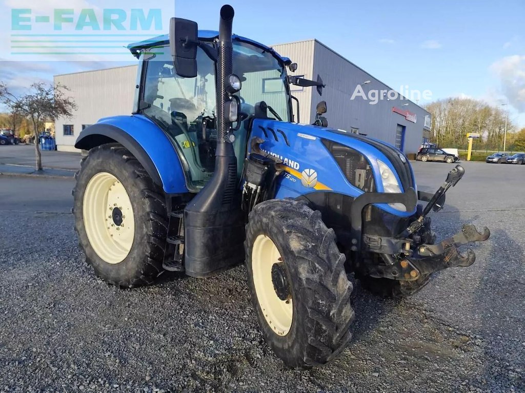 New Holland t5 120 ec traktor točkaš