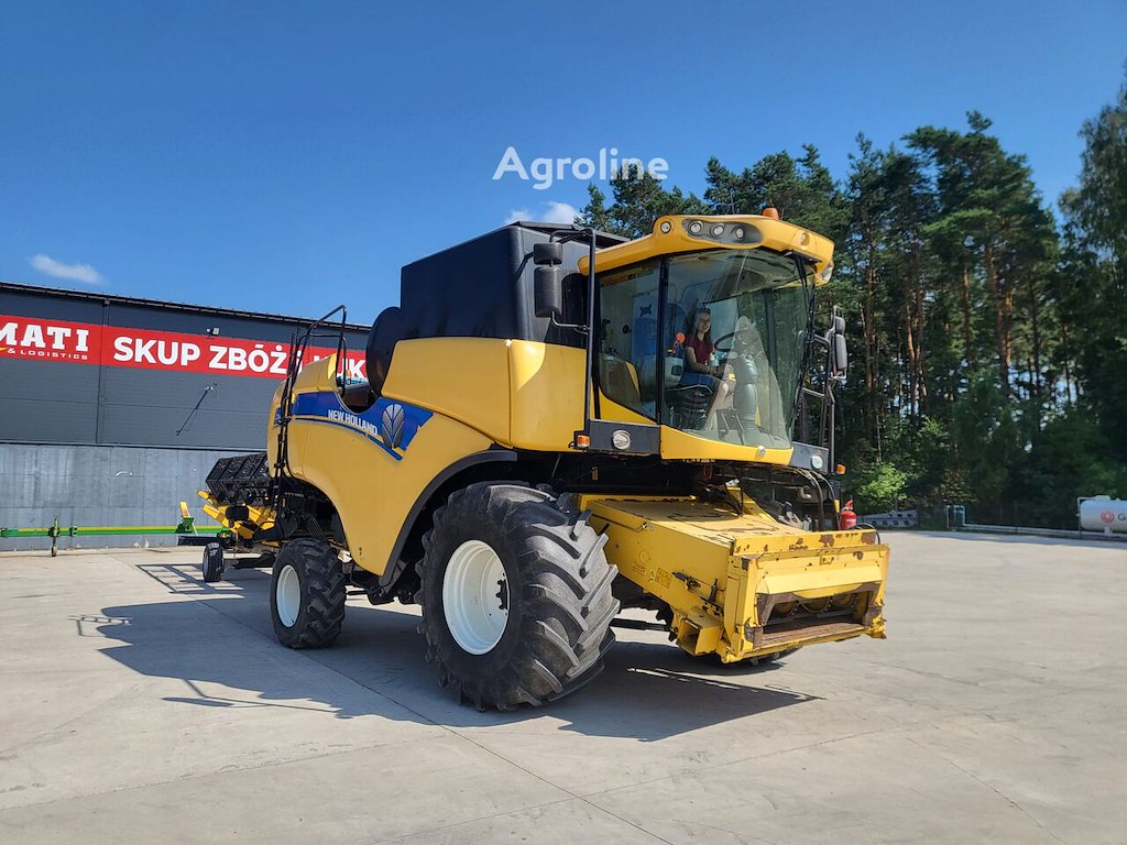 New Holland CX 6080 kombajn za žito