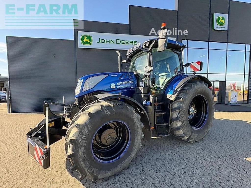 New Holland t7.300 traktor točkaš