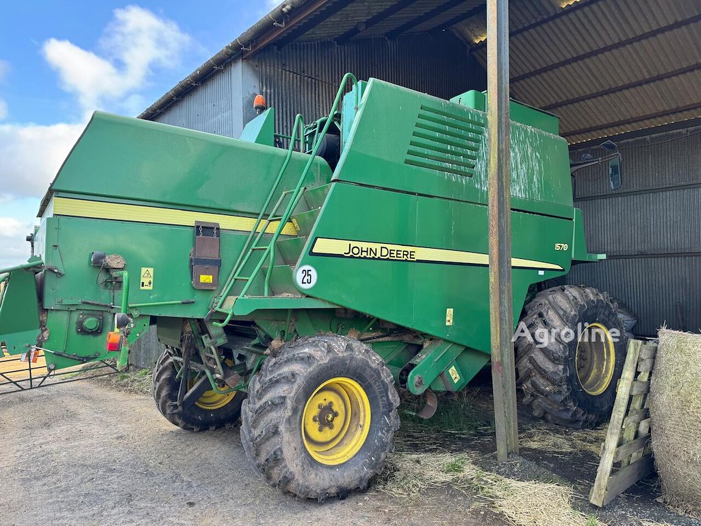 John Deere 1570 kombajn za žito